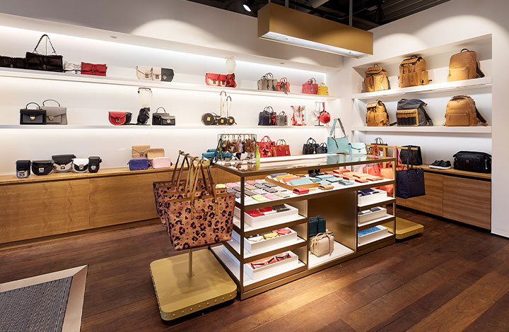 MCM Outlet » Taschen uvm. bis 70% im Sale | OUTLETCITY